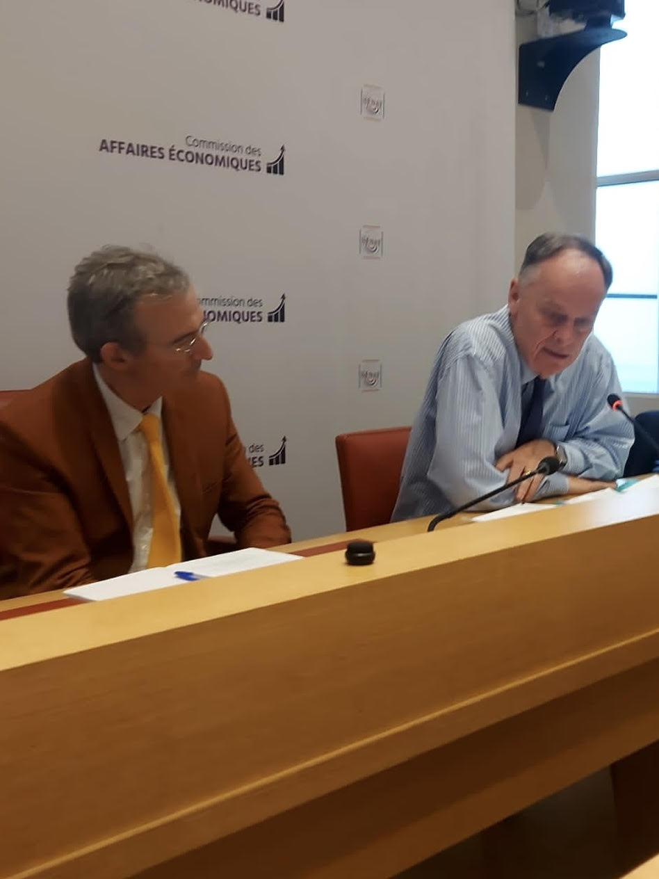 Un moteur franco-britannique pour l’avenir du nucléaire civil / A ...